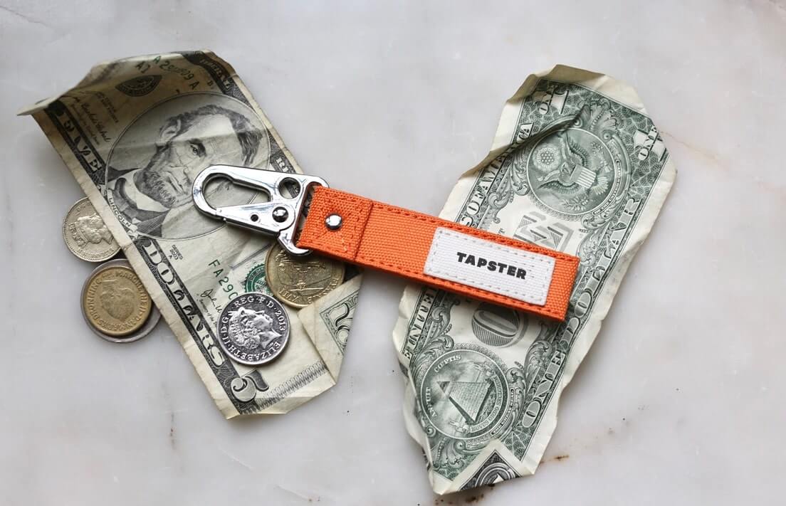Keyrings for payment | TAPSTER | Contactless wearables