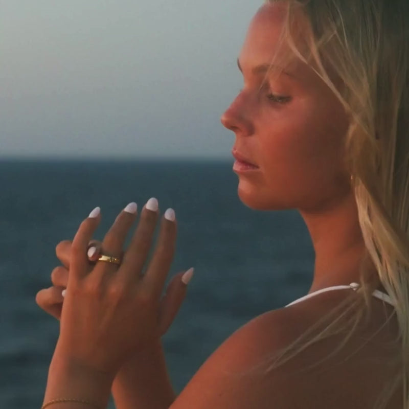 Gold Ring Gifter - Stylish TAPSTER Gift Collection